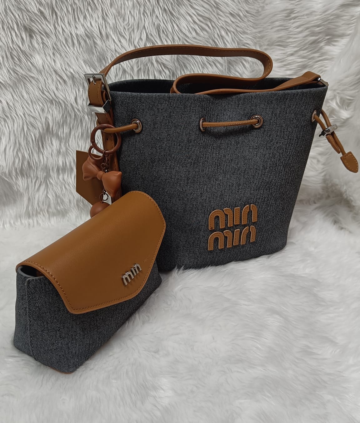 Luxury Canvas Bucket Handbag For Female – eXtri